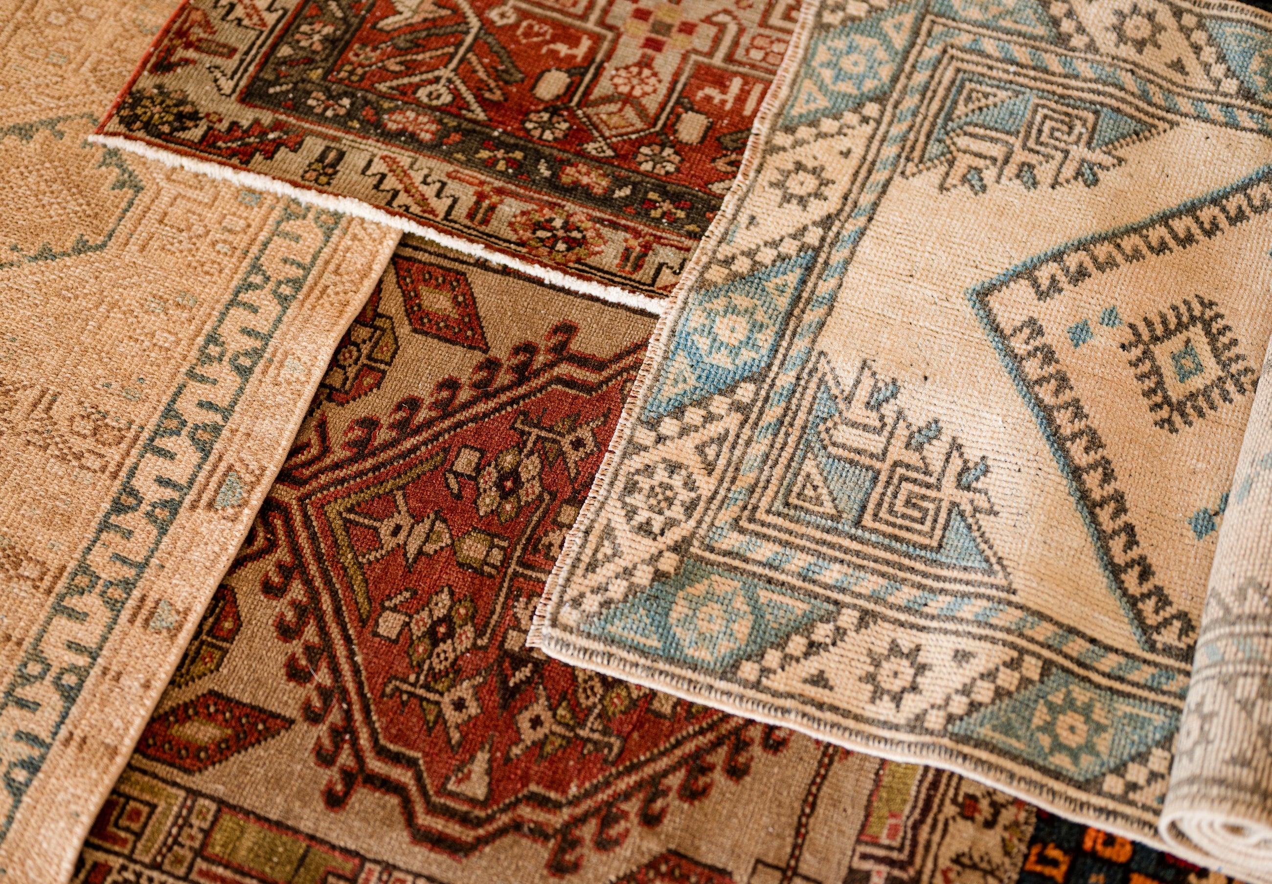 Small Rugs – Six Vintage Rugs